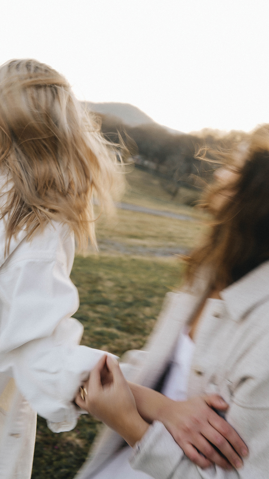 Considering Others - She Reads Truth -She Reads Truth